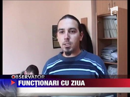 Functionari angajati cu ziua | Observatornews.ro