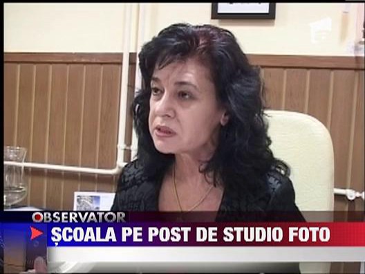 Andreea Bododel s-a pozat indecent la catedra | Observatornews.ro