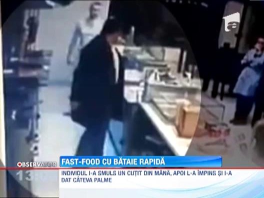 UPDATE! Un barbat s-a luat la bataie cu angajatii unui fast-food din ...