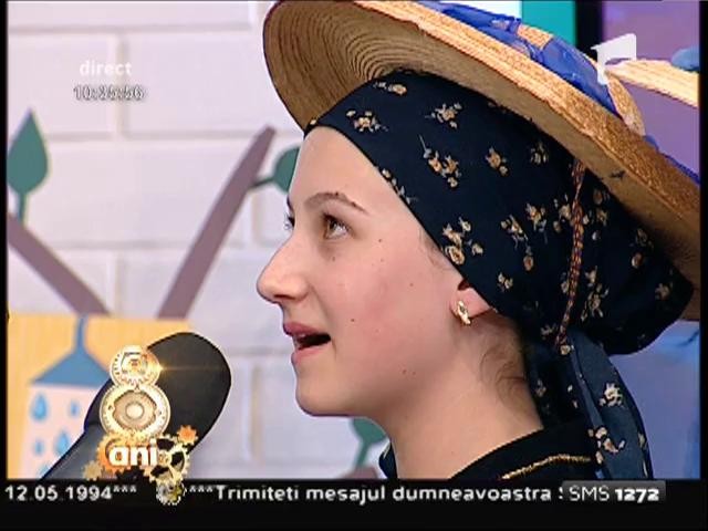 Purtata Fetelor de la Căpâlna, un dans unic și spectaculos | Video ...