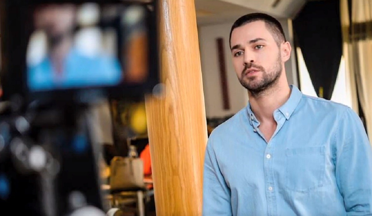 Petru Păun, actor în serialul Fructul Oprit, discuţie fără perdea la volan