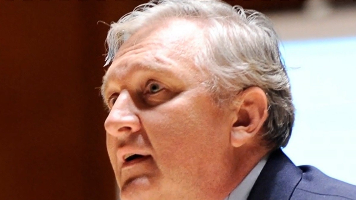 Mircea Beuran ar fi încasat mita într-o cutie de cadouri de 35 de lei