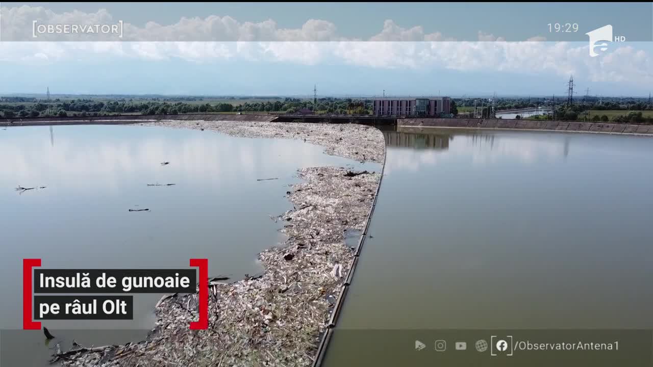Insulă de gunoaie pe râul Olt | Video | Antena 1