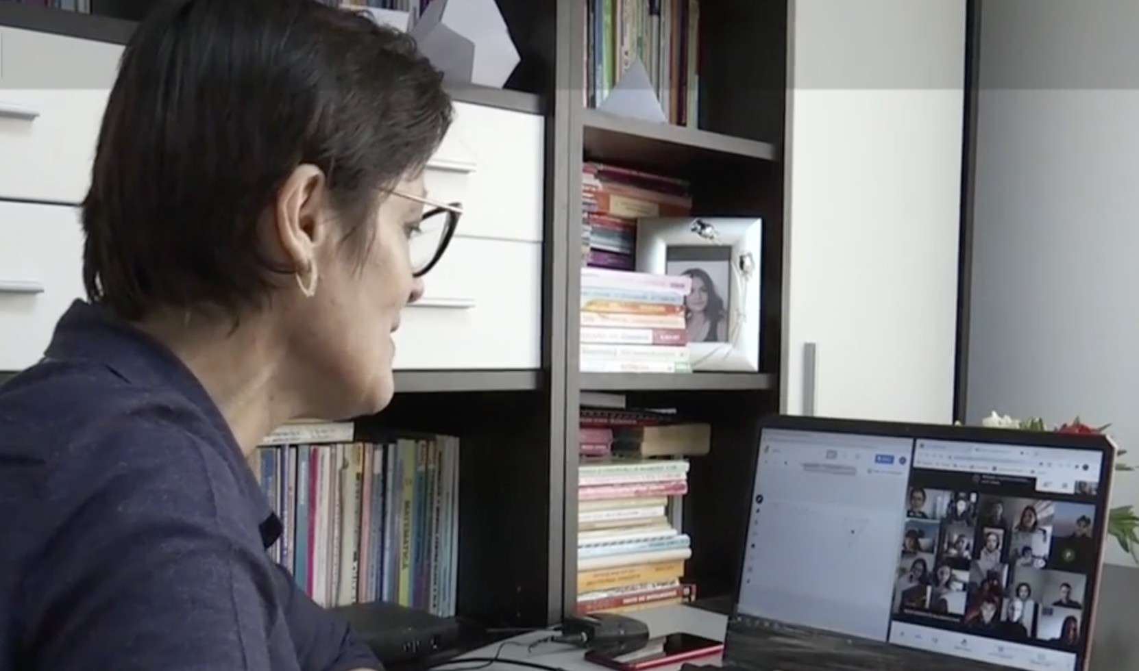 Florentina Pavel, "profa de mate" de pe TikTok. Elevii sunt încântaţi ...