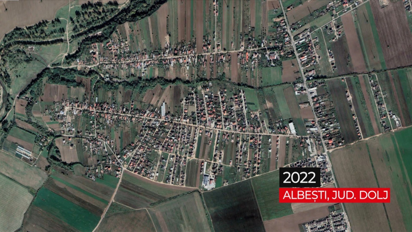 Comuna care, în 10 ani, a transformat un câmp de porumb într-un complex ...