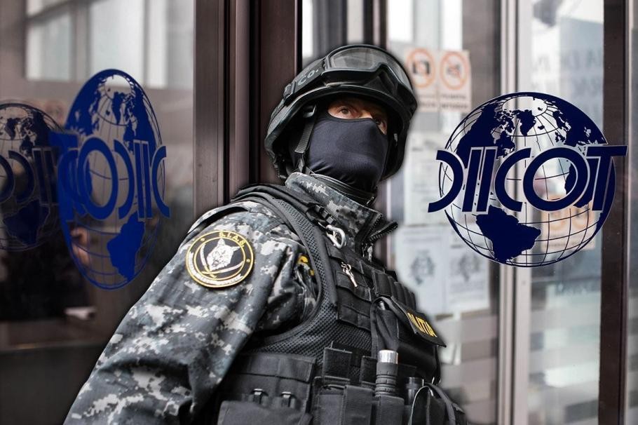 Ofiţer antidrog, reţinut de DIICOT, după ce ar fi protejat un traficant ...