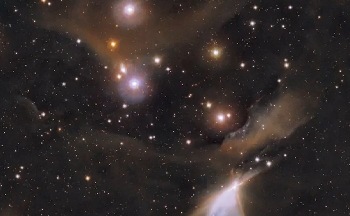 Noile imagini spectaculoase cu un mozaic spaţial dezvăluie o puzderie ...