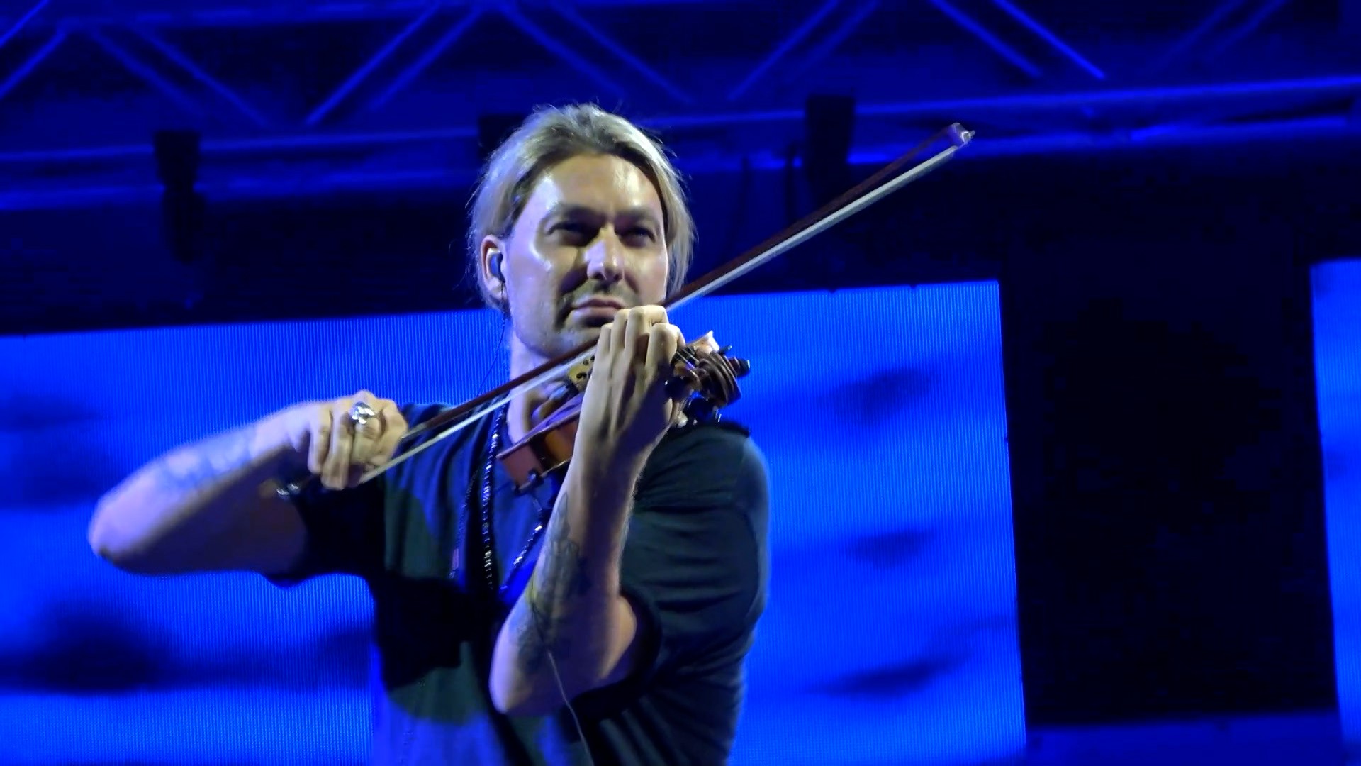 David Garrett, unul dintre cei mai rapizi violonişti din lume, a făcut ...