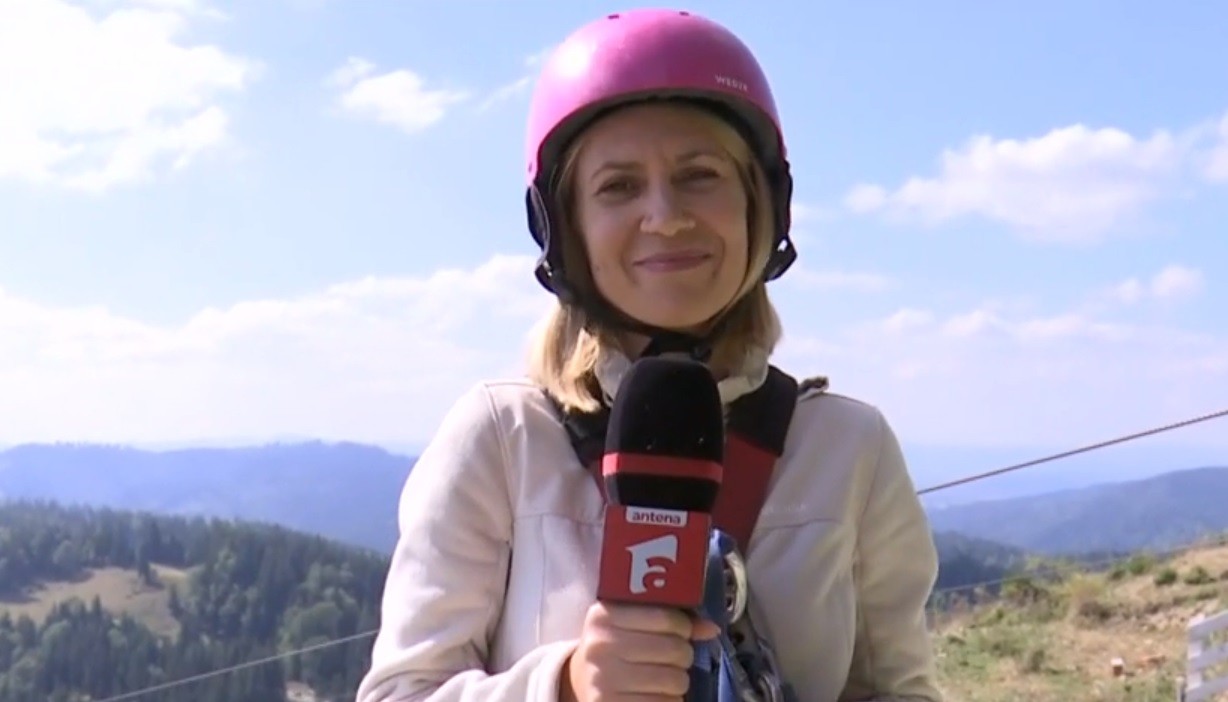 Peisaje spectaculoase și o tiroliană care taie respirația, în Pasul ...