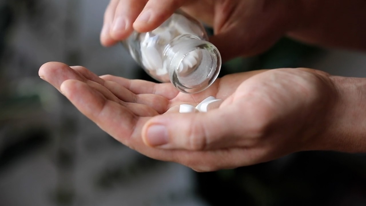 Lista actualizată a medicamentelor care îi pot lăsa pe şoferi fără ...