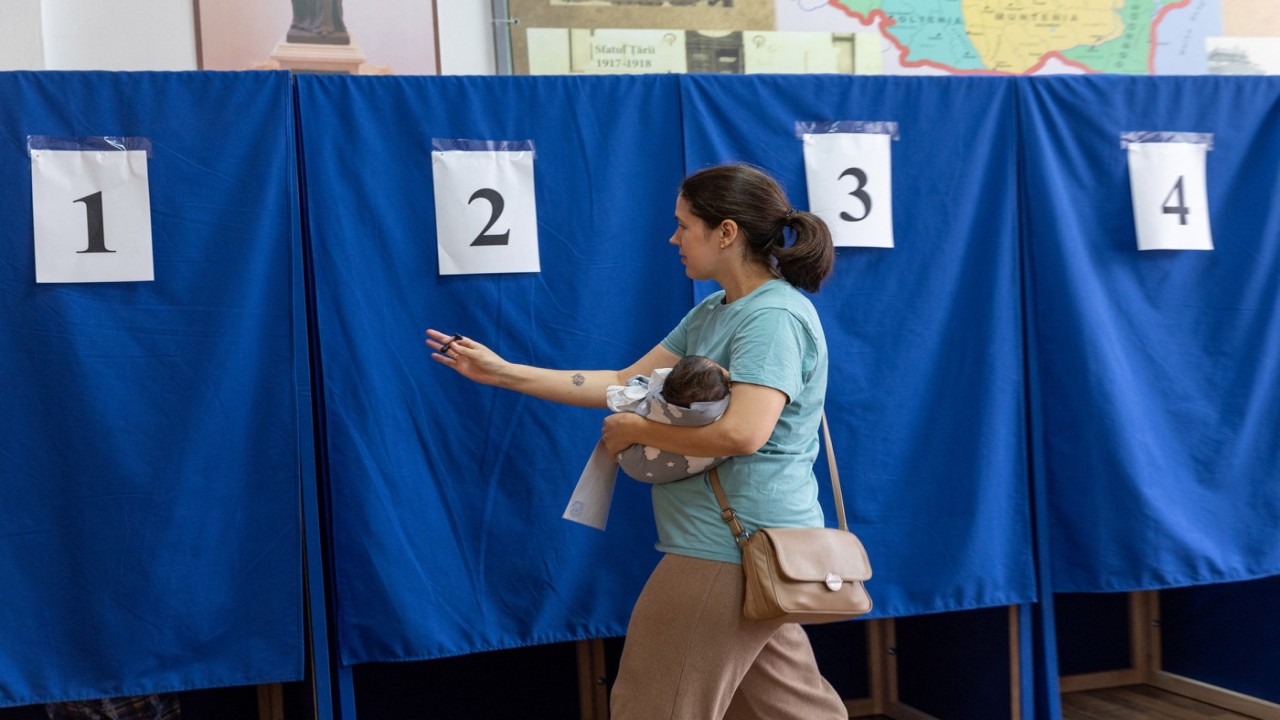 Alegeri în Republica Moldova. Harta secţiilor de votare din România ...