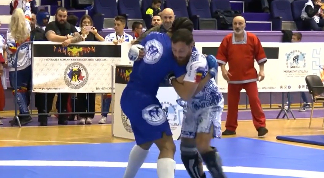 Campionatul Mondial de Pangration Athlima a avut loc la Timişoara. 300 ...