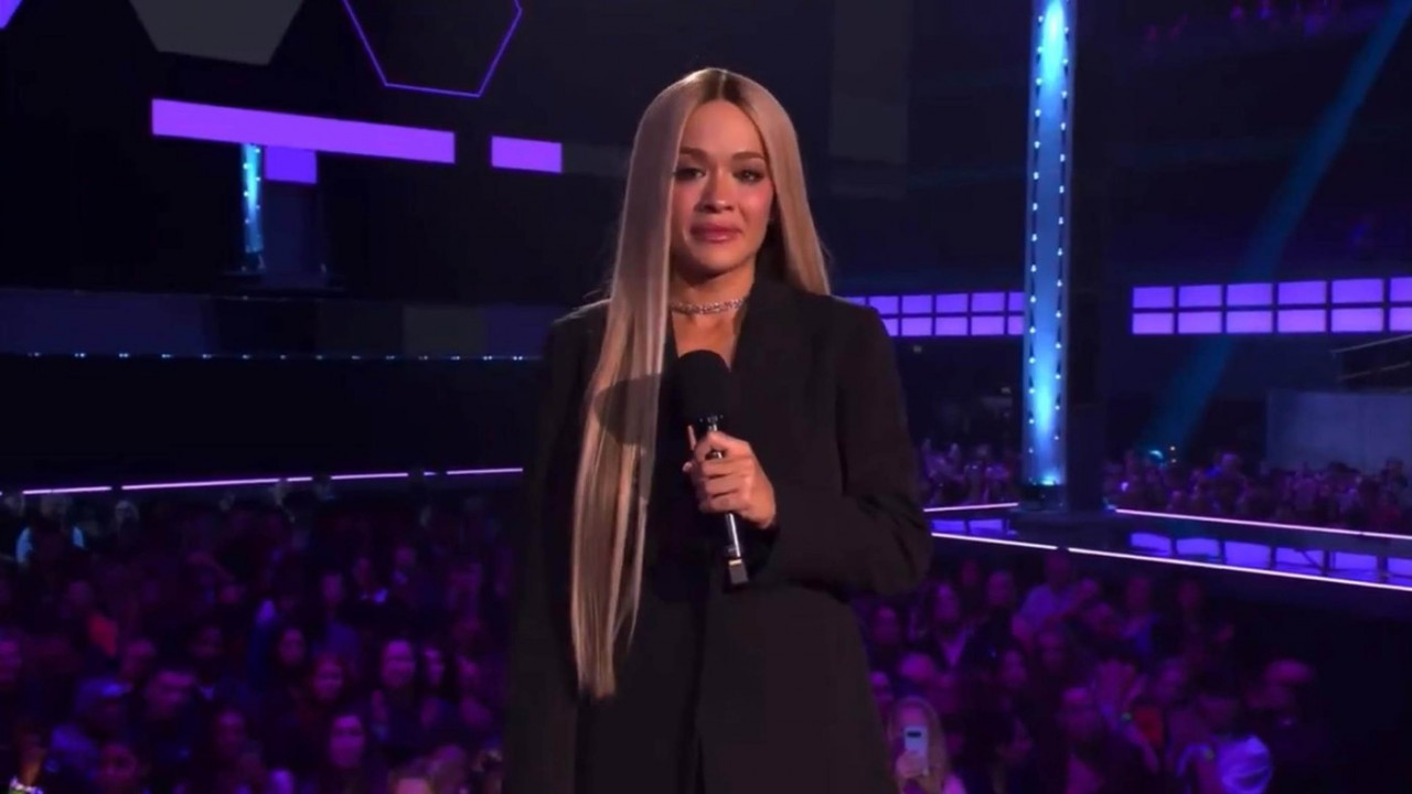 Omagiul adus de Rita Ora după moartea lui Liam Payne. Cel mai ... Omagiul adus de Rita Ora după moartea lui Liam Payne. Cel mai ...
