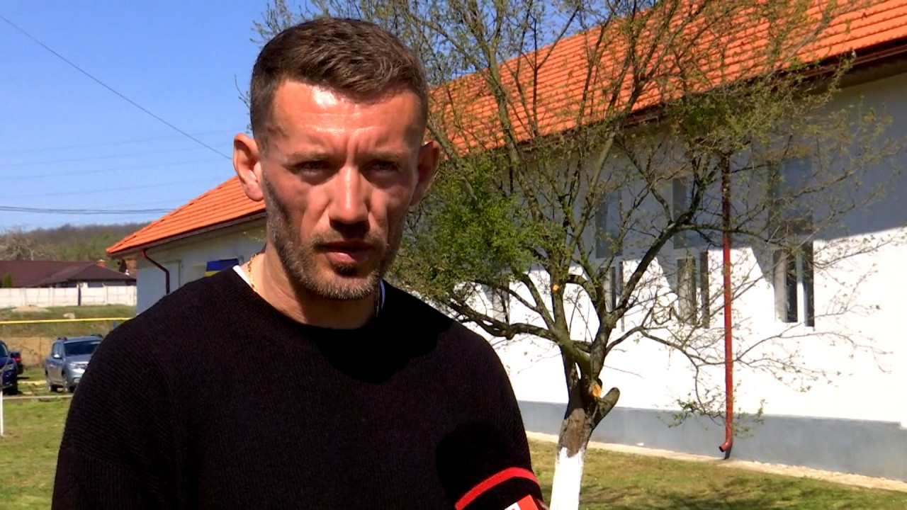 Campionul cu palmele de aur. Florin Enache s-a întors acasă, de Florii ...