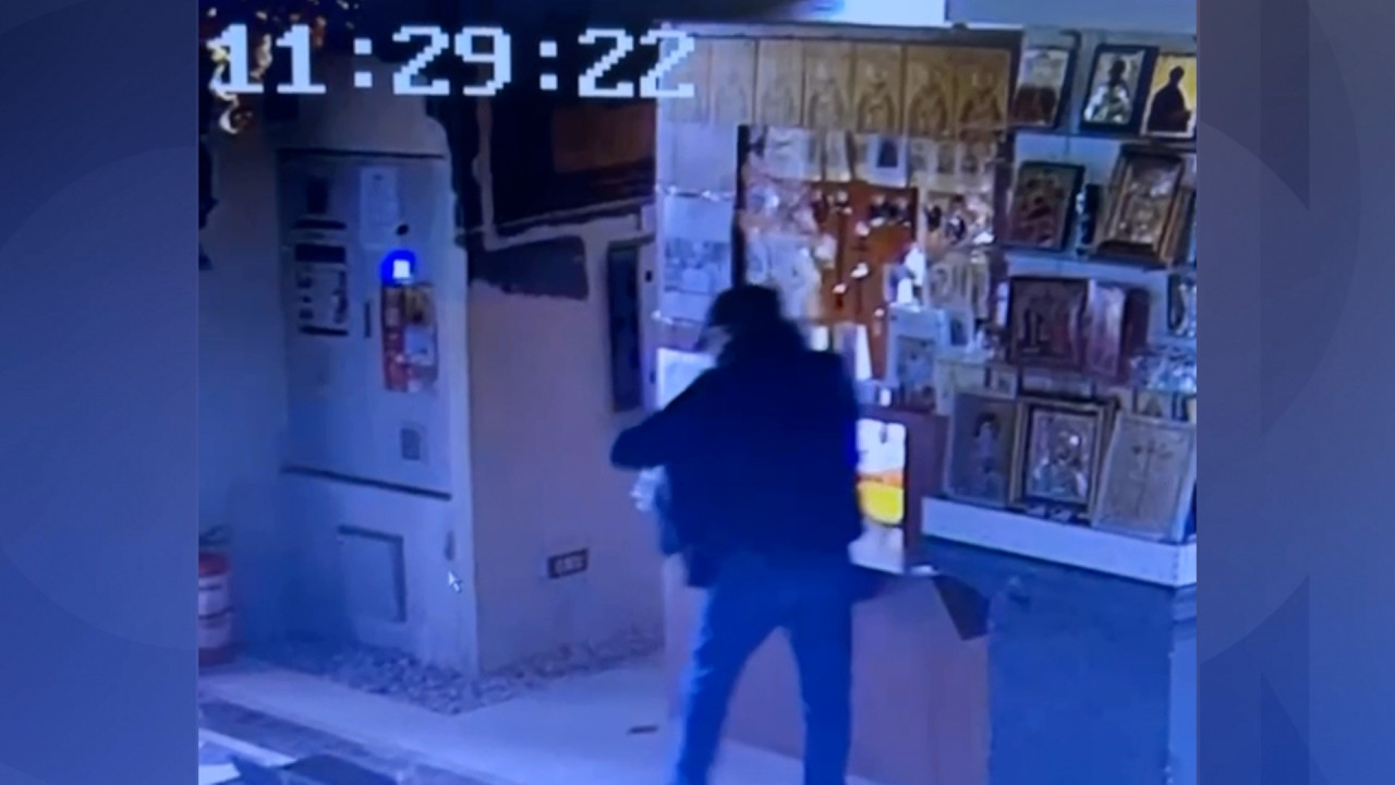 Bisericile sunt cele mai vânate locaţii de hoţi, după magazine. Ce se ...