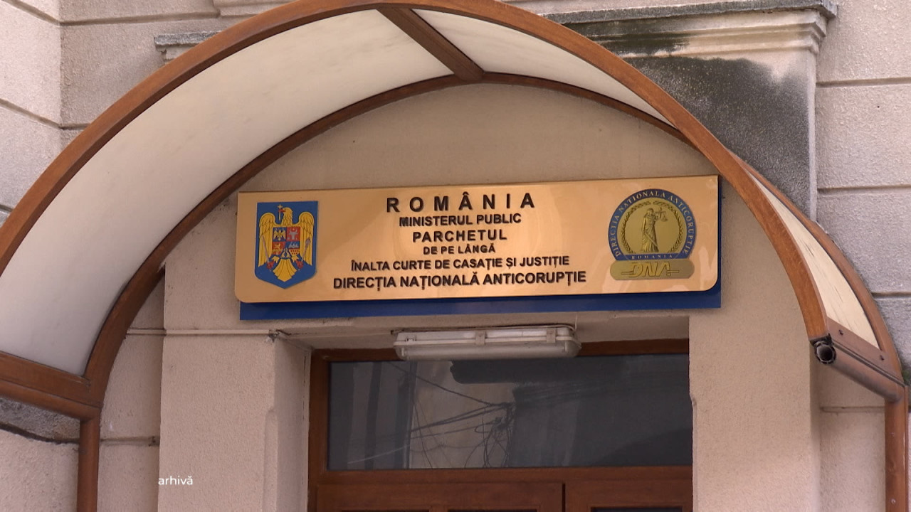 Şefii de vamă şpăgari au mai fost anchetaţi pentru aceleaşi fapte, dar ...